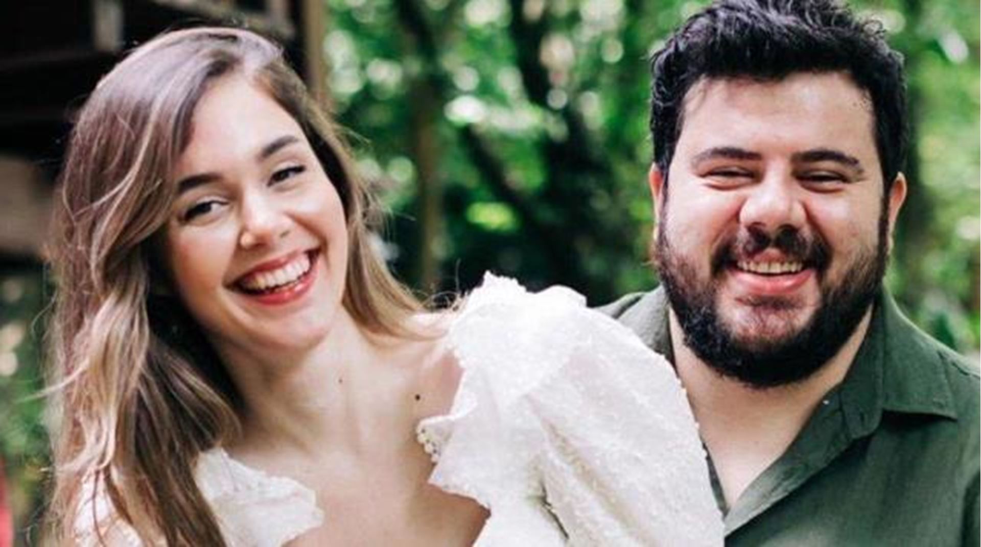 Berfu Yenenler 'Popon yok' yorumlarına böyle tepki gösterdi!