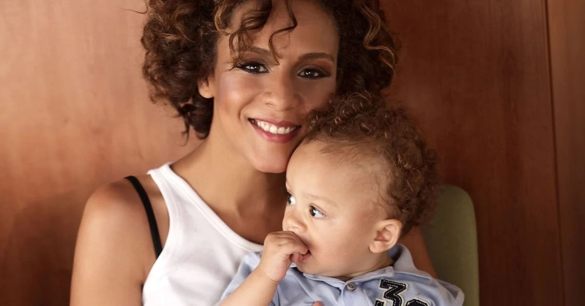 Defne Joy Foster'ın oğlunun son hali görenleri şaşırttı