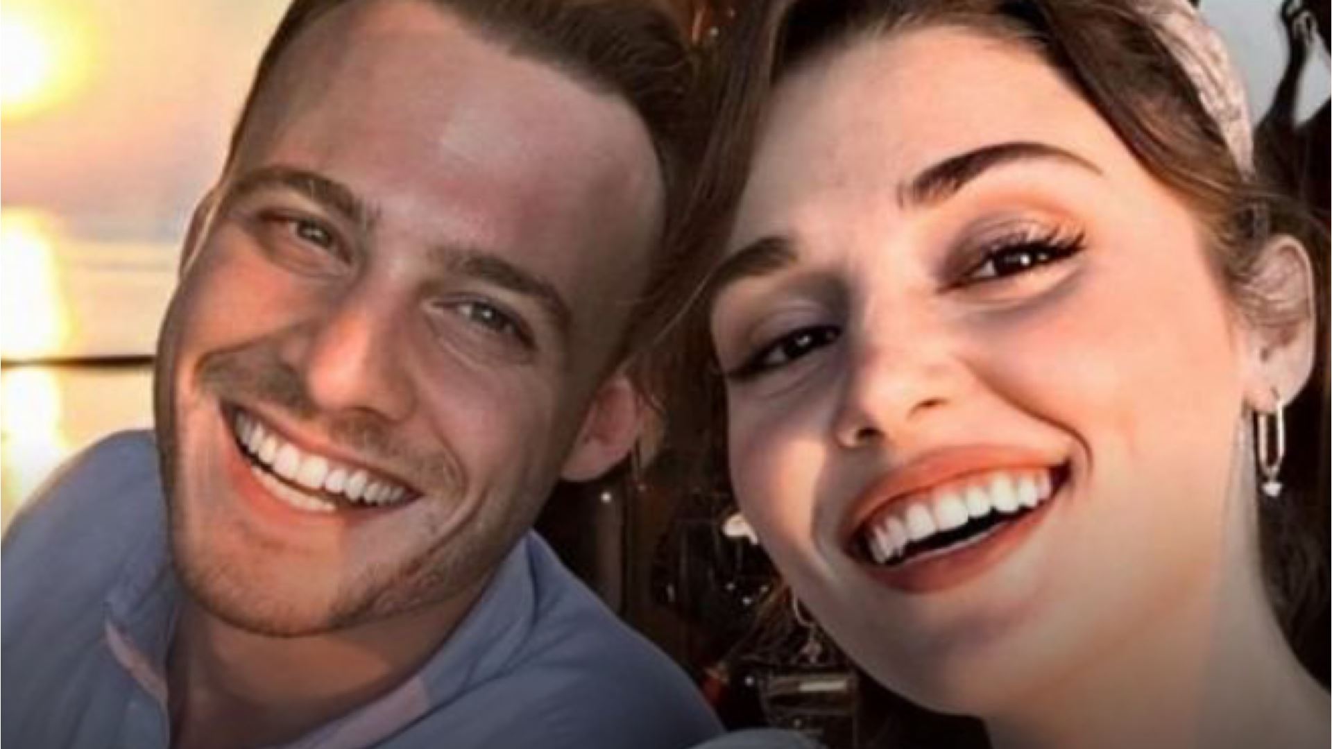 Kerem Bursin, Hande Erçel’i öve öve bitiremedi