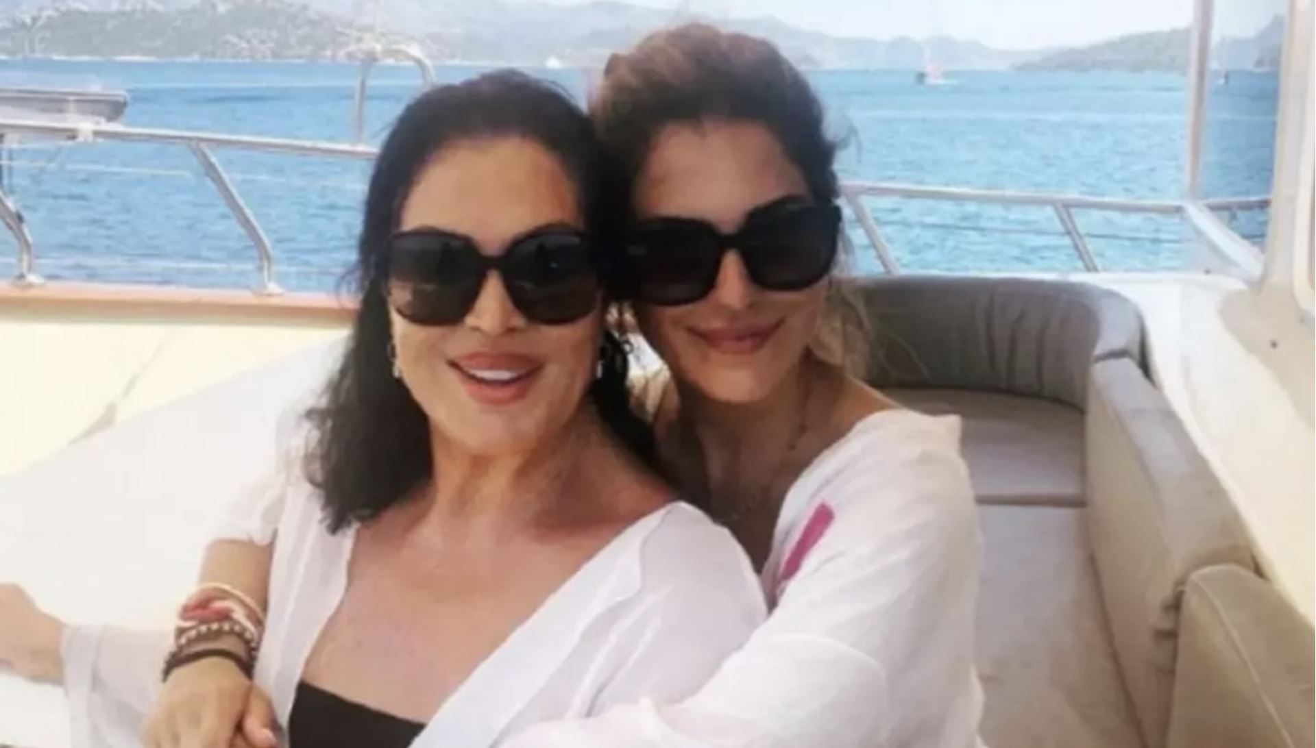 Türkan Şoray kızı Yağmur Ünal'ın doğum gününü kutladı